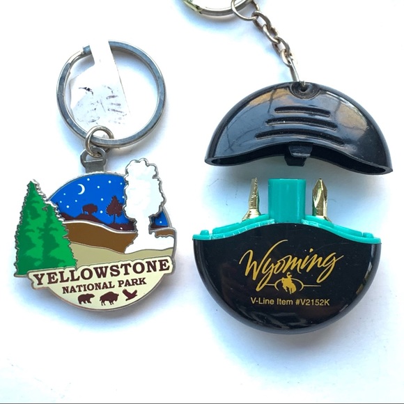 Holiday | Vintage Wyoming Cheyenne Yellowstone Keychains | Poshmark